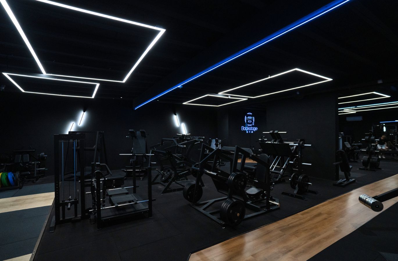 Forside - Backstage Gym 2.0